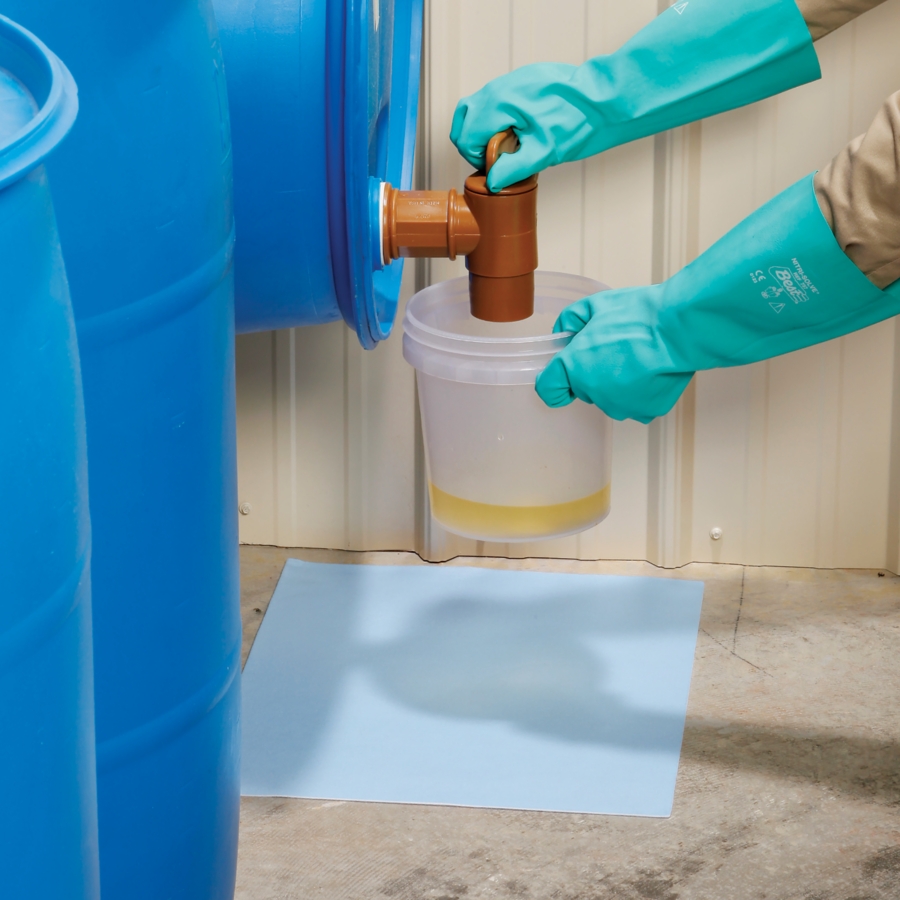 HazMat Chemical Mats | Absorb or Neutralize Safely – New Pig