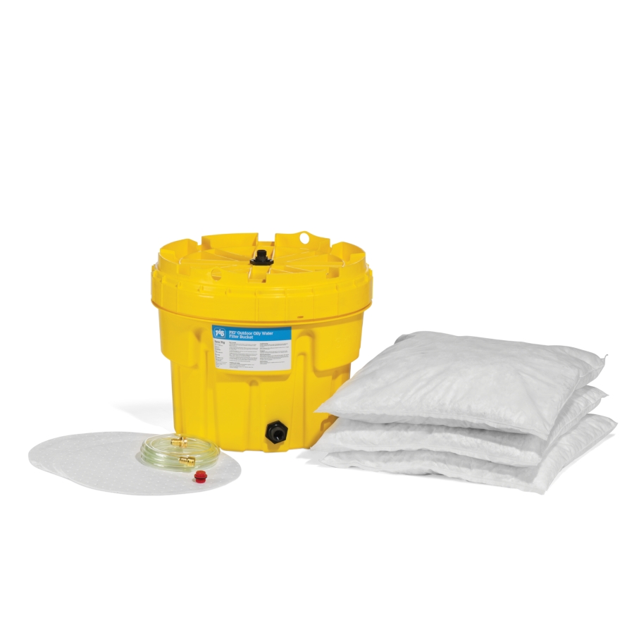 Water Filter Bucket for Oily Water: Outdoor Usage - New Pig