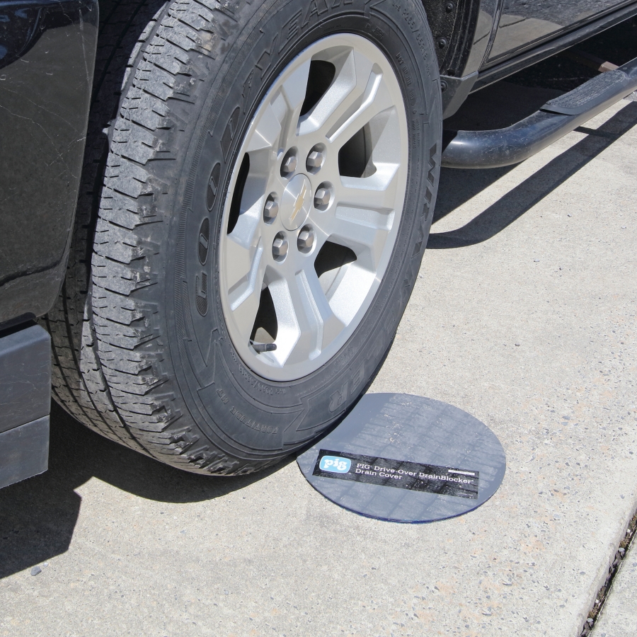 Outdoor Drain Cover: Drive-Over DrainBlocker® - PLR912 - New Pig